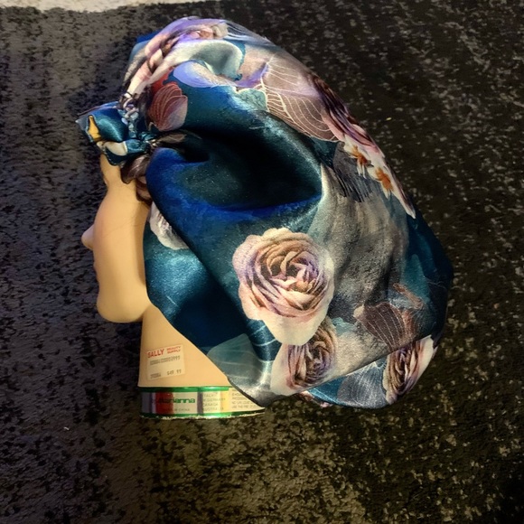 Other | 2in1 Reversible Bonnet | Poshmark